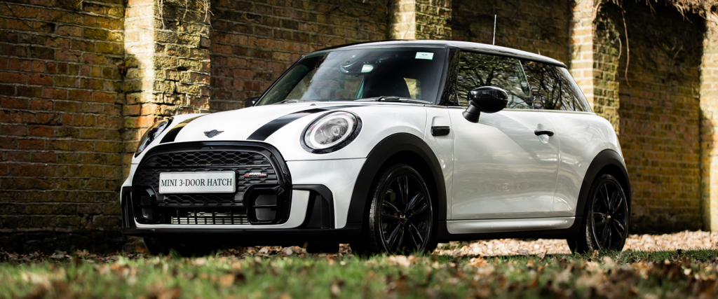 Bowker MINI Blackburn & Preston - Bowker Motor Group