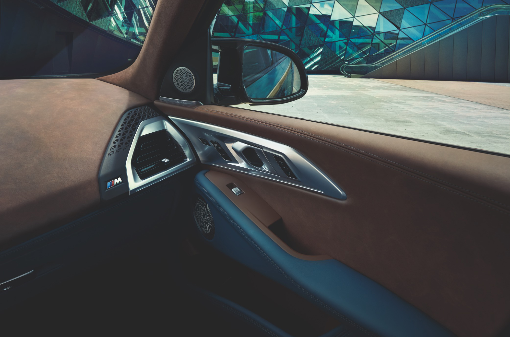 Bowker BMW XM - Bowker Motor Group