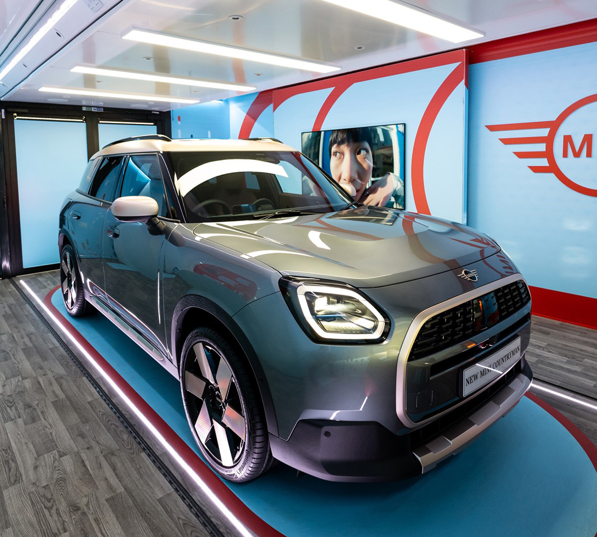 The new all-electric MINI Countryman | Bowker MINI