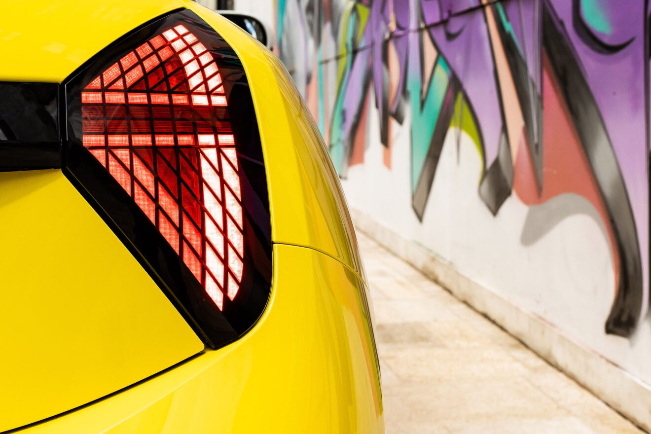 Bowker MINI Blackburn & Preston - Bowker Motor Group