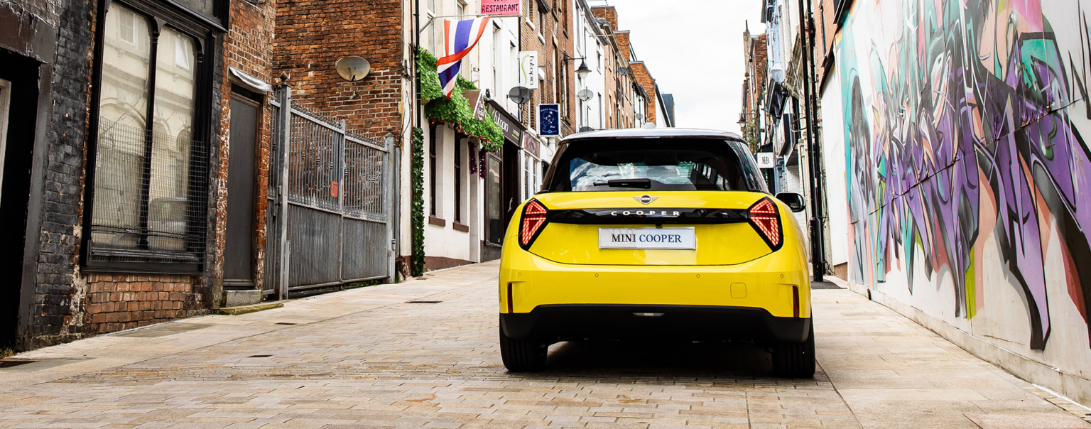 Bowker MINI Blackburn & Preston - Bowker Motor Group