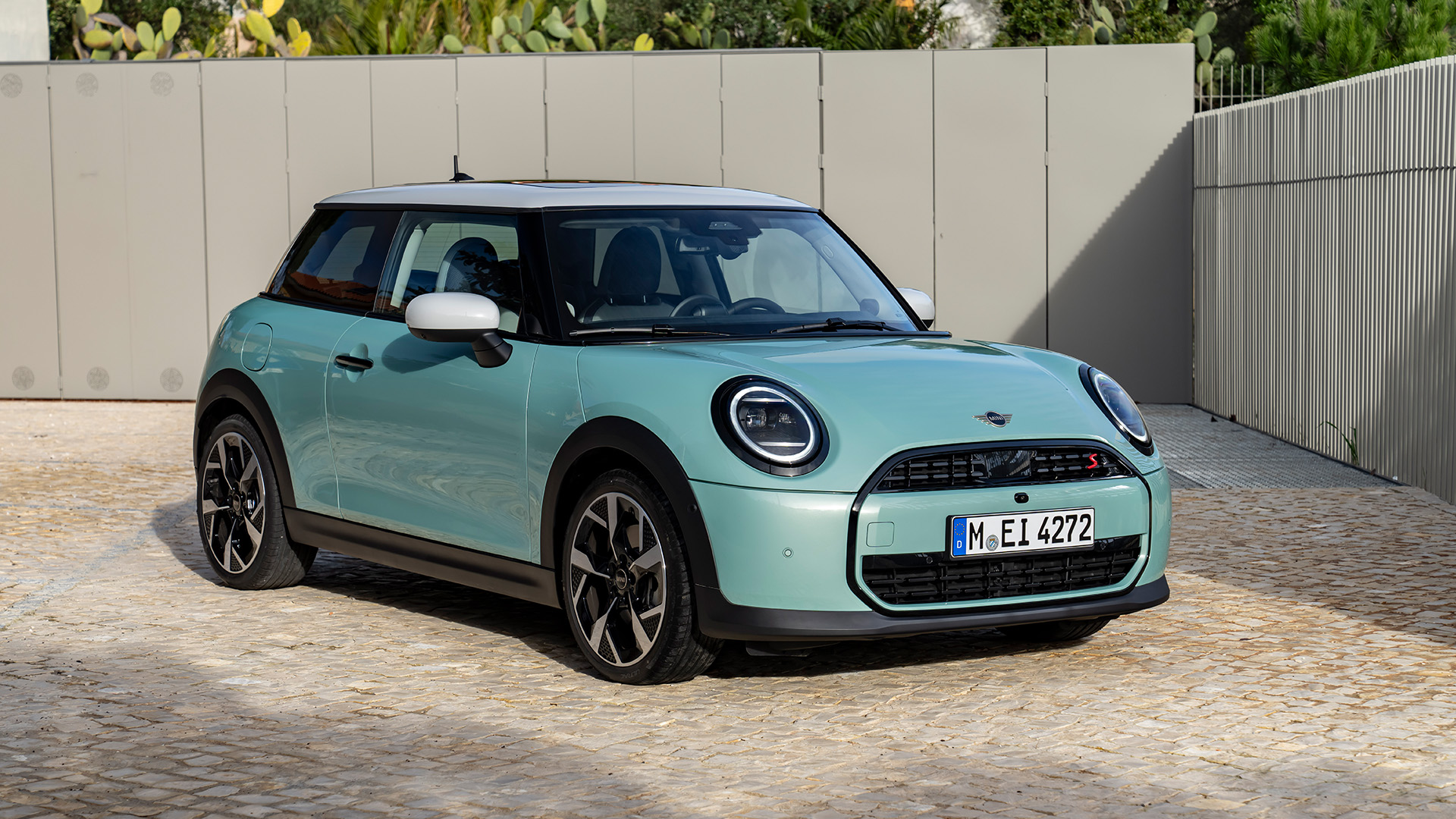 The new MINI Cooper 3-Door | Join the waitlist